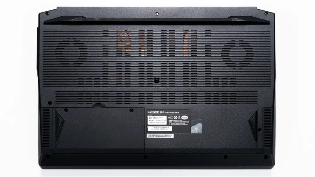 神舟ZX9-DA5 DP评测一款搭载“桌面版大小核”处理器的游戏本