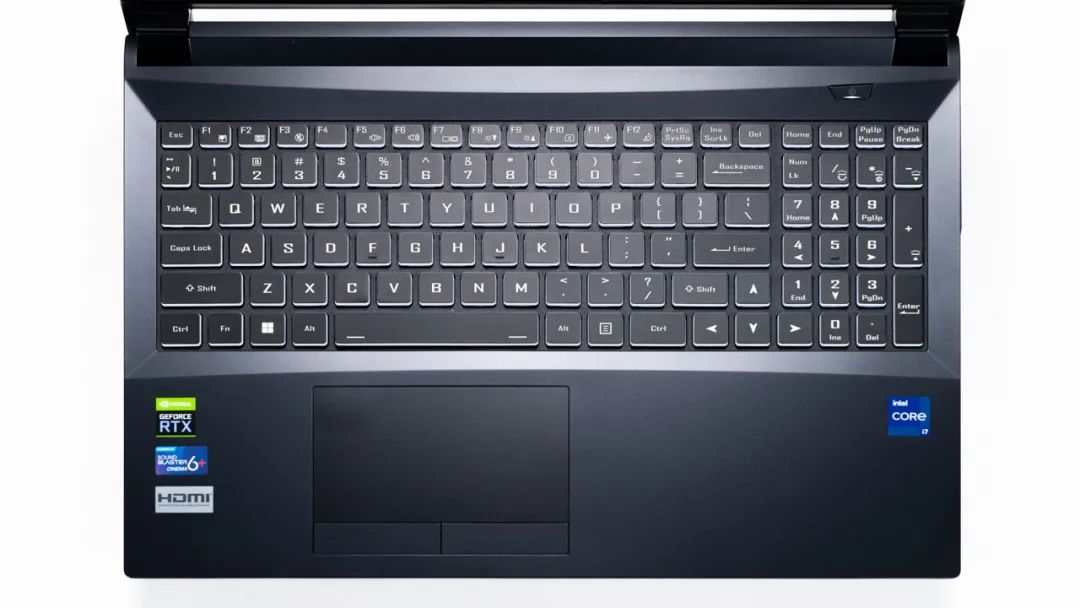 神舟ZX9-DA5 DP评测一款搭载“桌面版大小核”处理器的游戏本