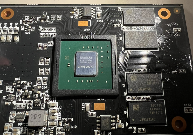 英伟达 GT 1010 跑分及游戏测试流出，“3 帧”运行《APEX 英雄》