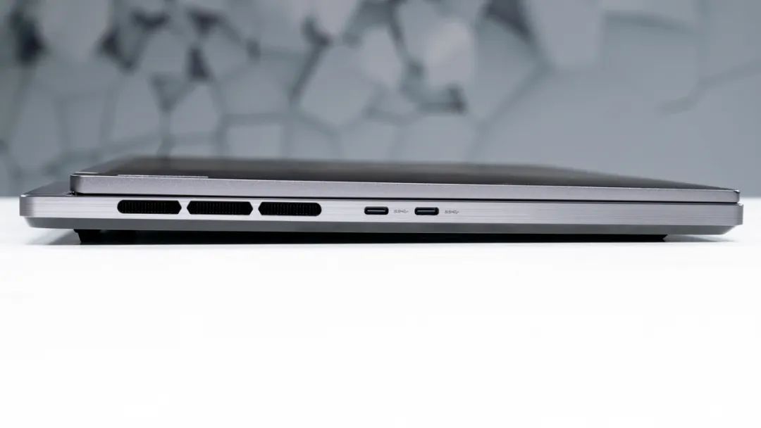 联想 拯救者R9000X 2022评测测评