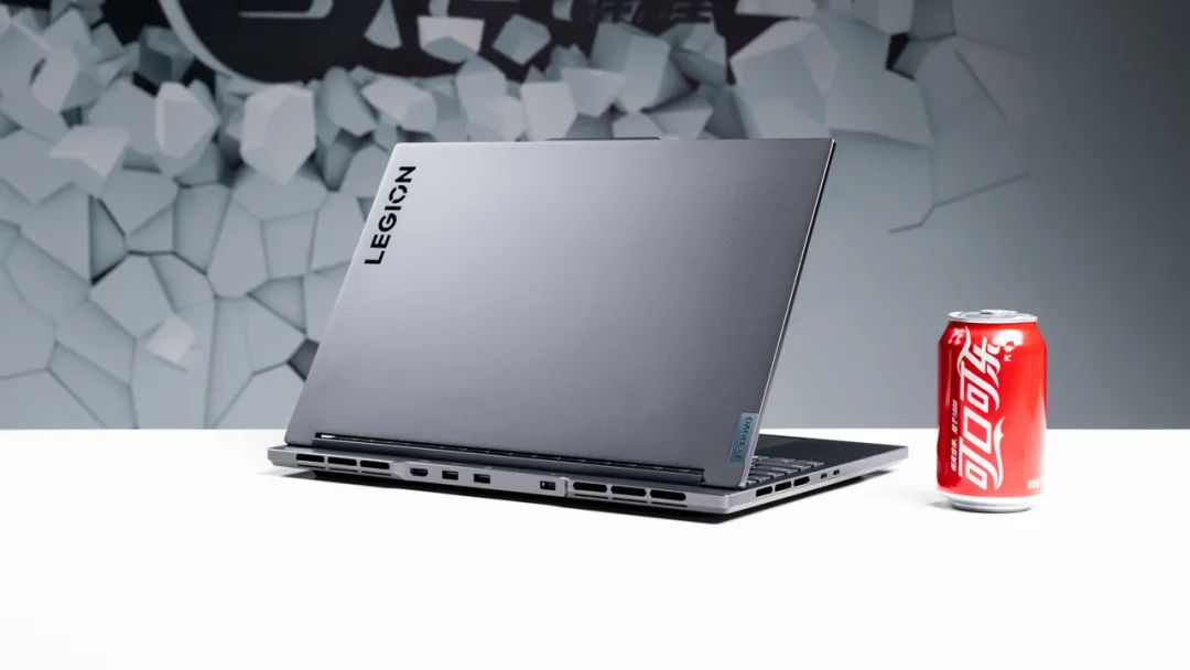 联想 拯救者R9000X 2022评测测评